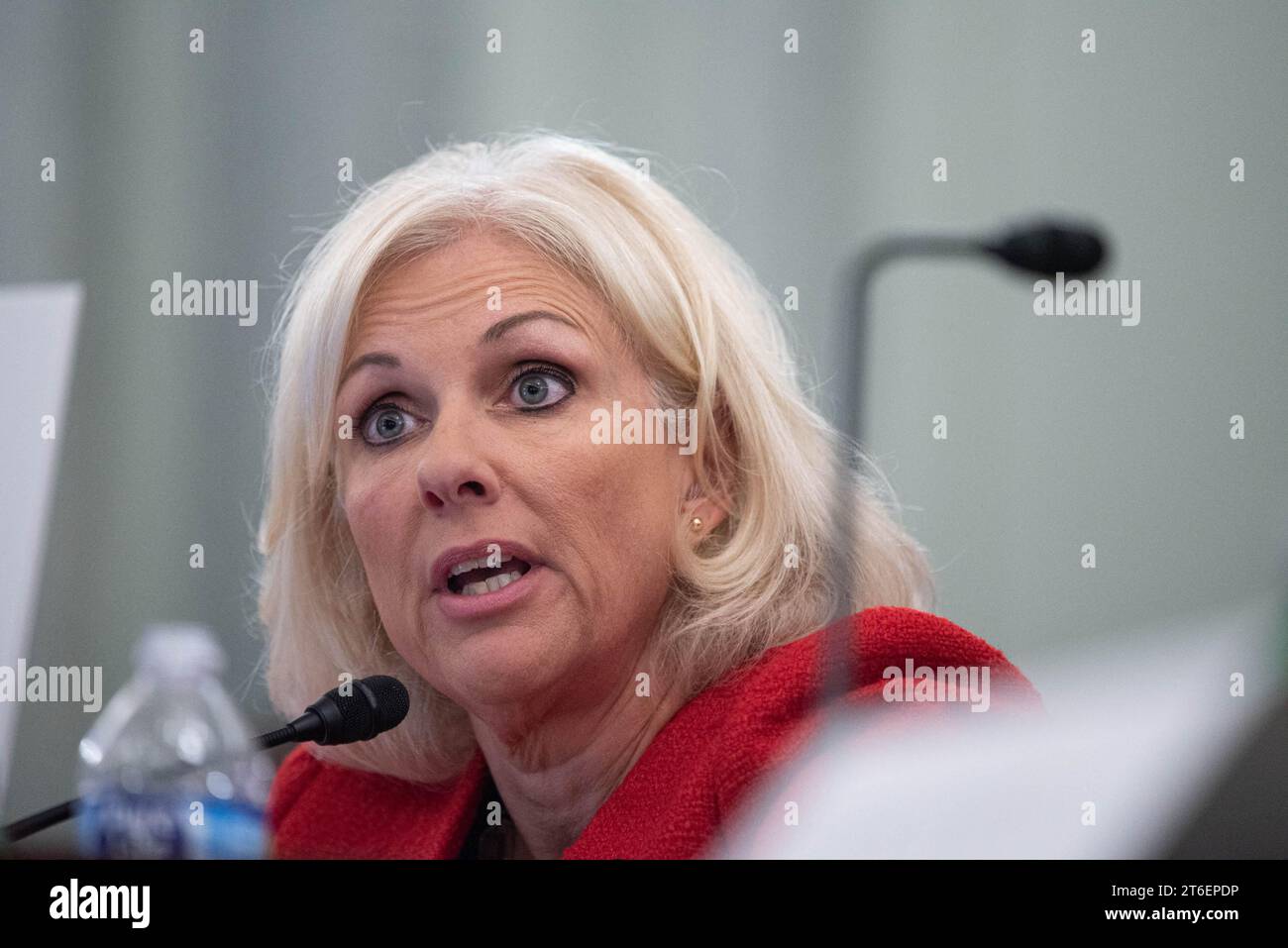 Jennifer homendy hi-res stock photography and images - Alamy