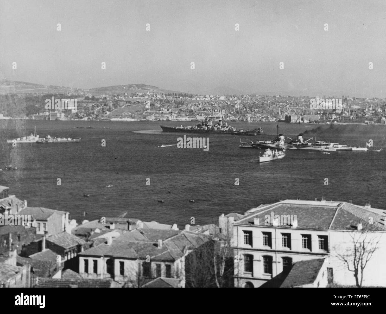 USS Missouri (BB-63), USS Power (DD-839) and TCG Yavuz (B-70) off ...