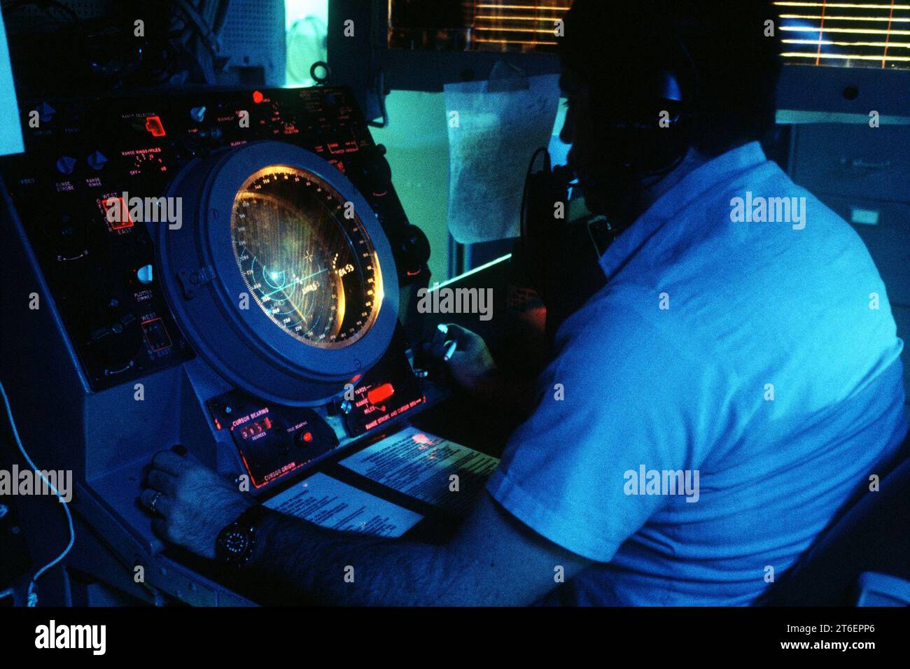 USS Missouri SPS-67 radar operator Stock Photo - Alamy