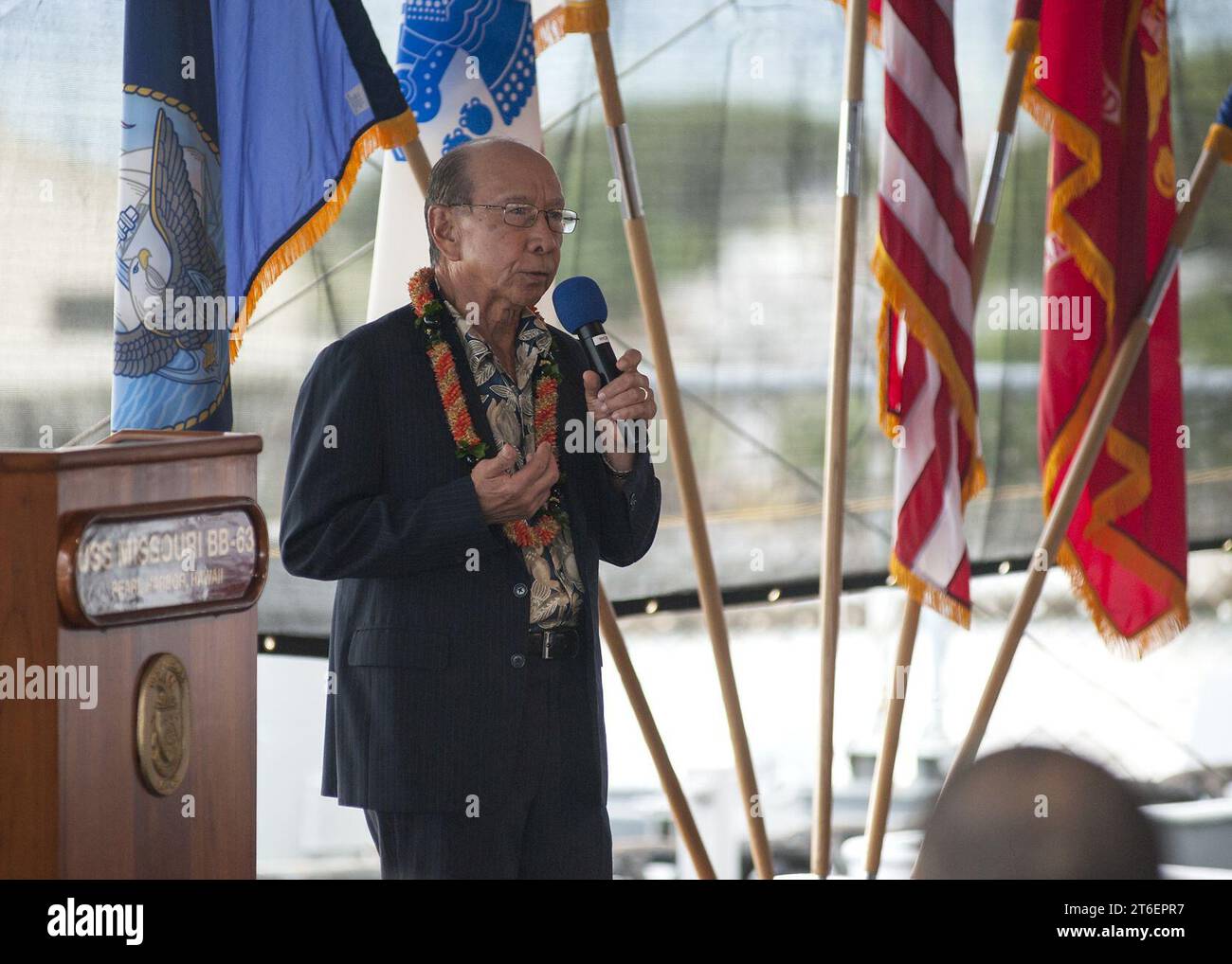 USS Missouri Memorial Veterans Day Sunset Ceremony 141111 Stock Photo ...