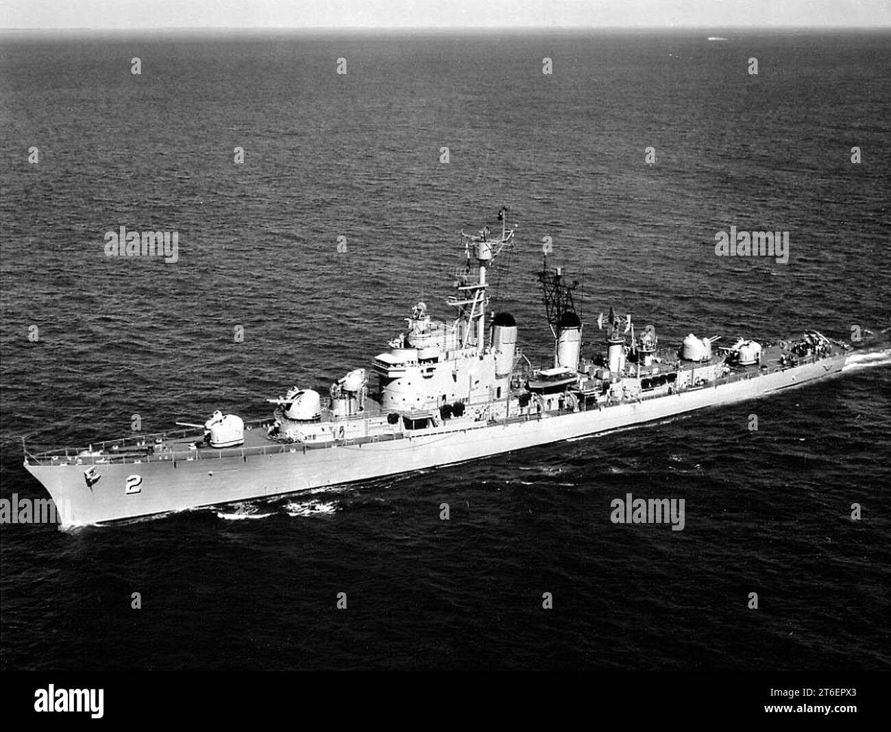 USS Mitscher (DL-2) underway 1957 Stock Photo - Alamy