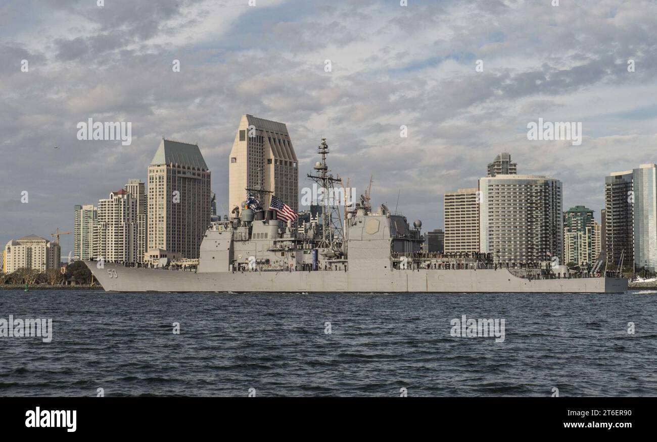 USS Mobile Bay departs Naval Base San Diego as part of the Great Green ...