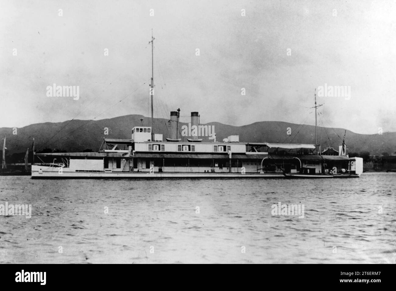 USS Monocacy (PR-2) at Nanking, China, in 1932 Stock Photo - Alamy