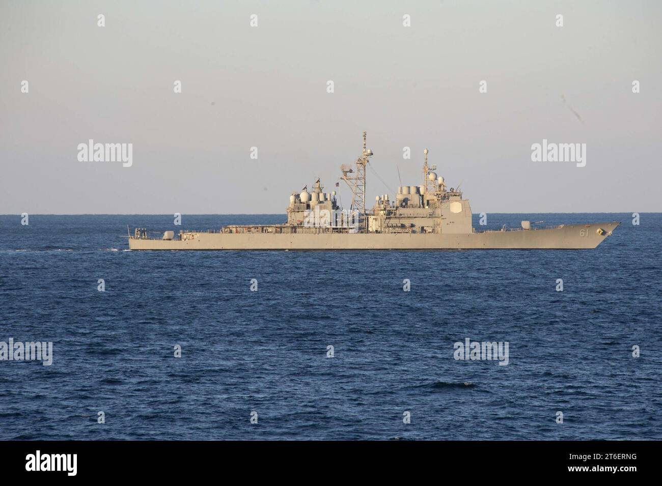 USS Monterey (CG 61) (210115 Stock Photo - Alamy
