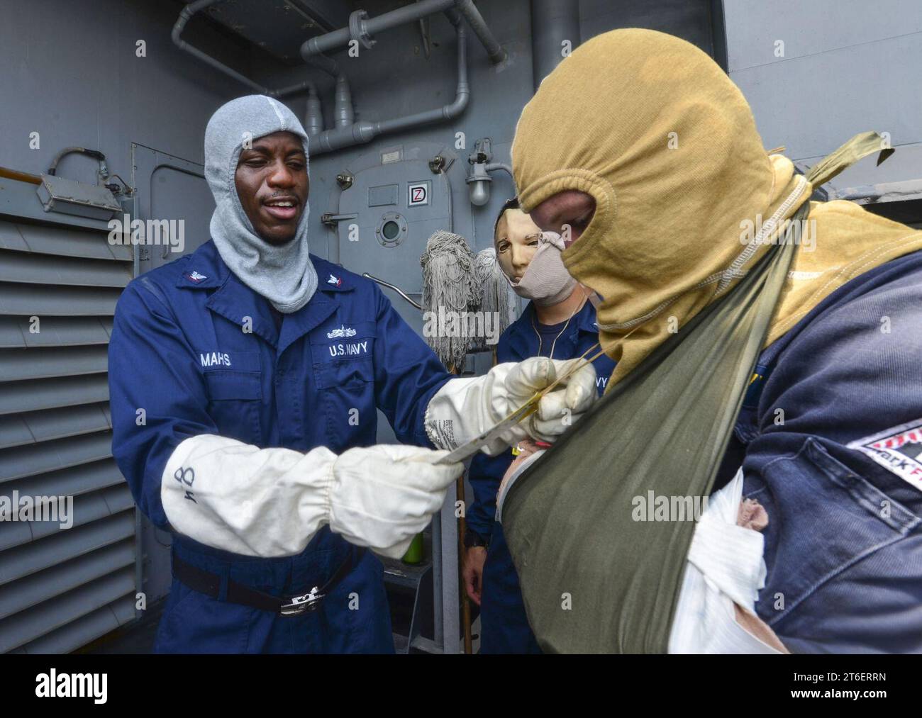 USS MONTEREY (CG 61) 130727 Stock Photo - Alamy