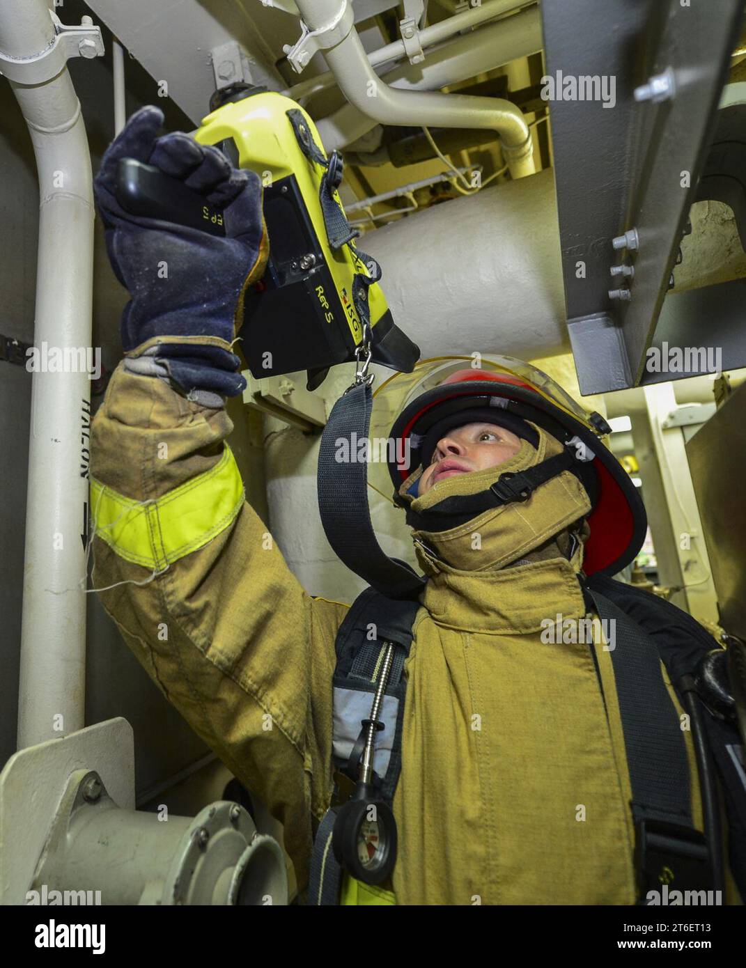 USS Monterey (CG 61) 130817 Stock Photo - Alamy