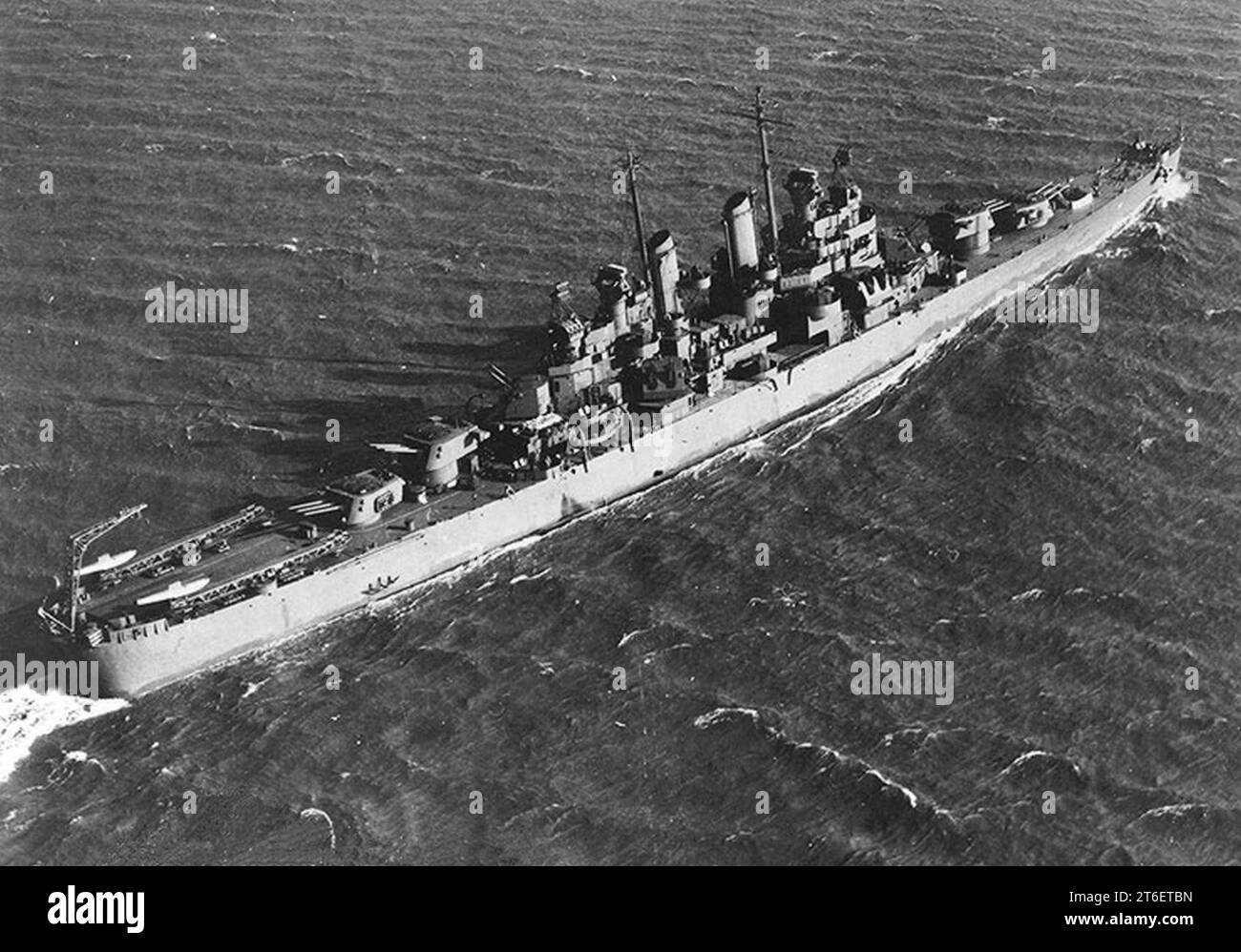USS Montpelier (CL-57) underway off Philadelphia 1942 Stock Photo - Alamy