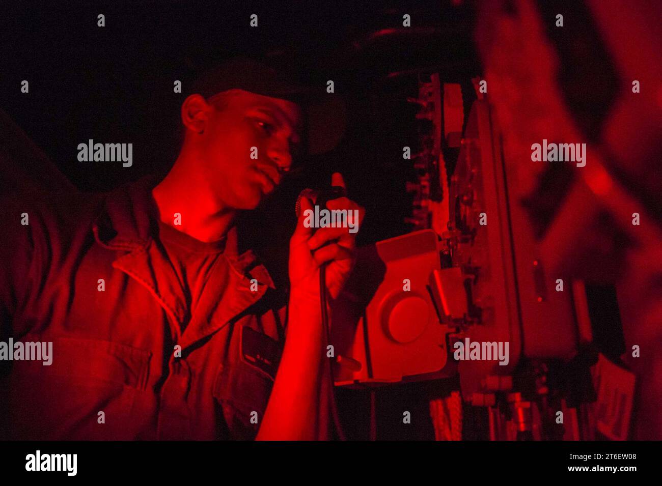 USS Mustin night bridge watchstander 141013 Stock Photo - Alamy