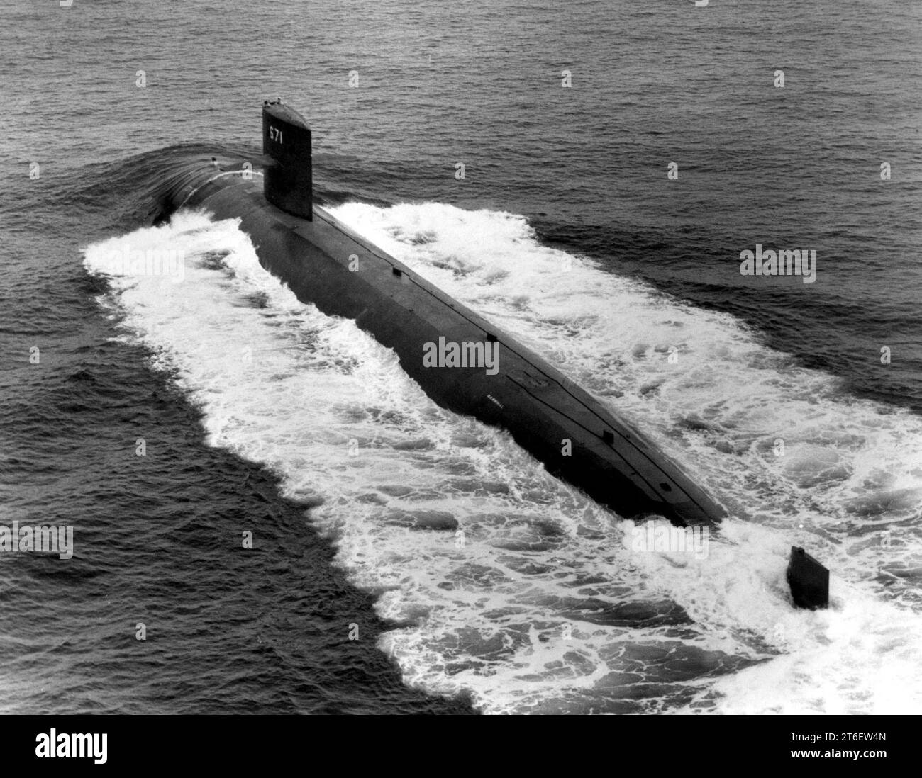 Ssn 671 hi-res stock photography and images - Alamy