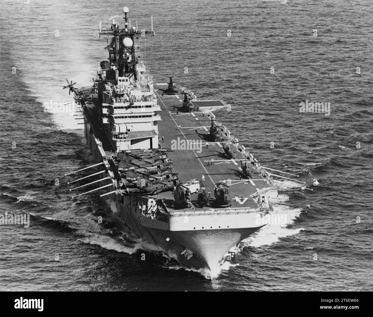 USS Nassau (LHA-4) underway at sea, circa in 1979 Stock Photo - Alamy