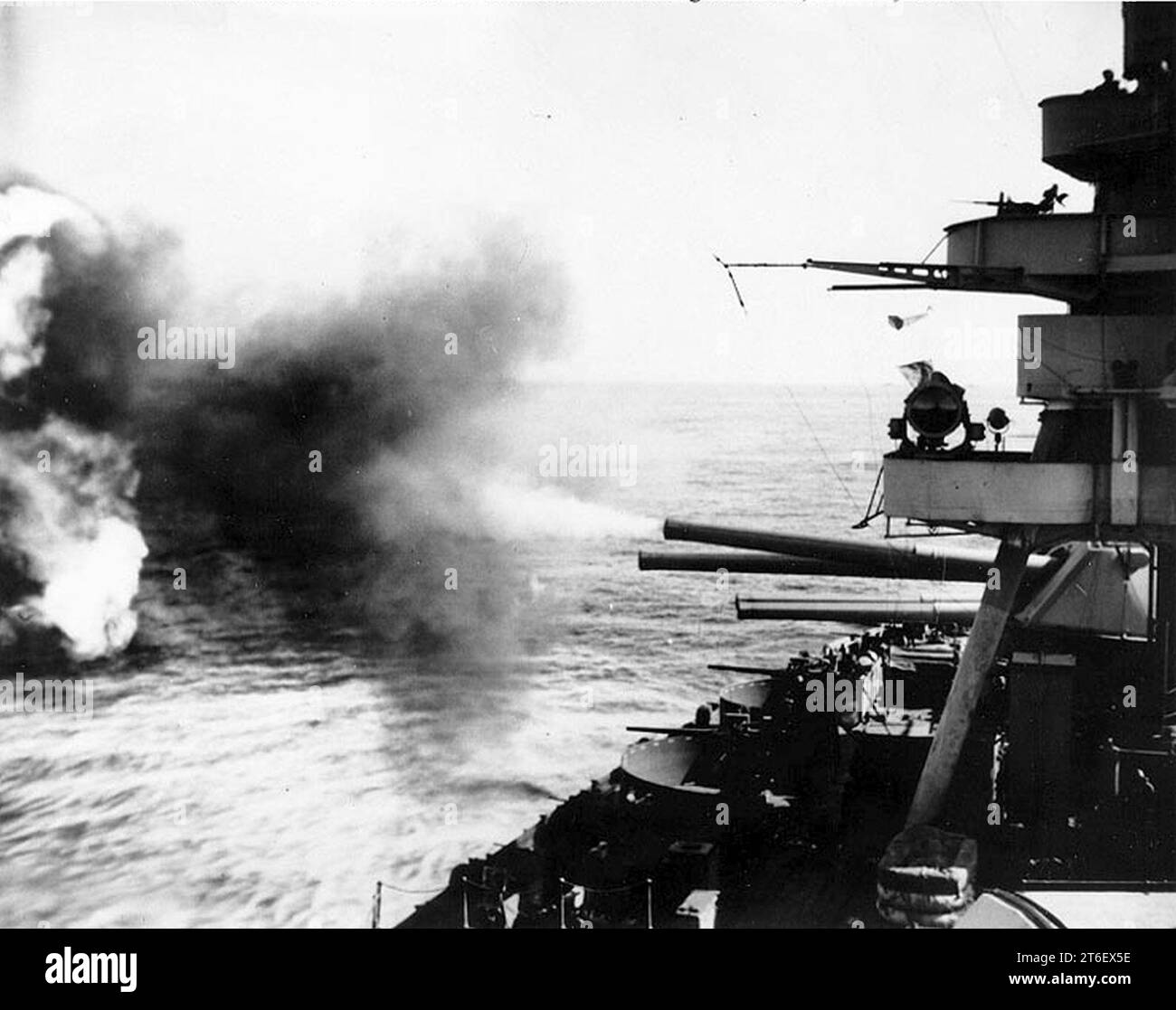 USS New York (BB-34) bombarding Japanese defenses on Iwo Jima, 16 ...
