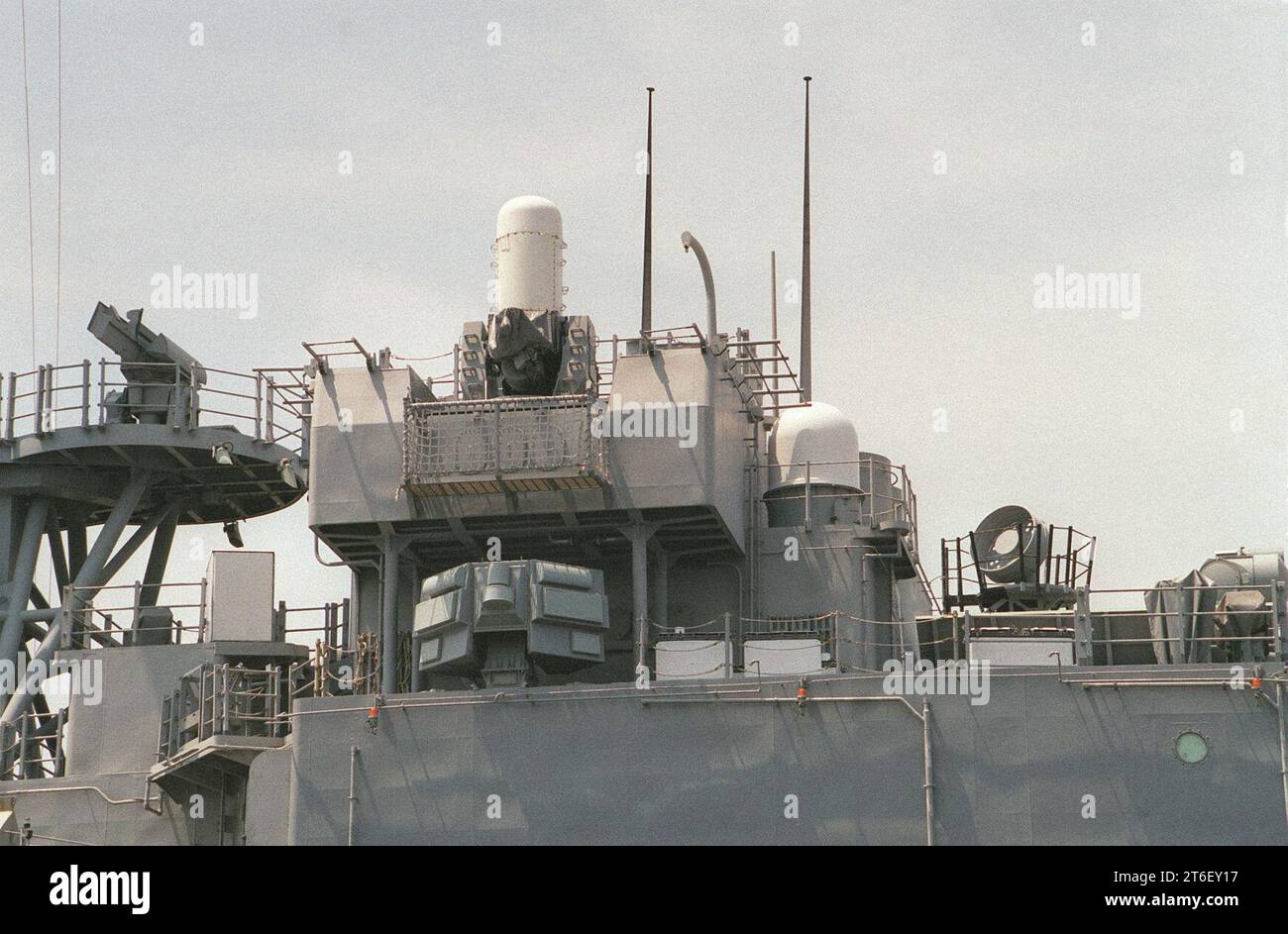 Uss nicholson hi-res stock photography and images - Alamy
