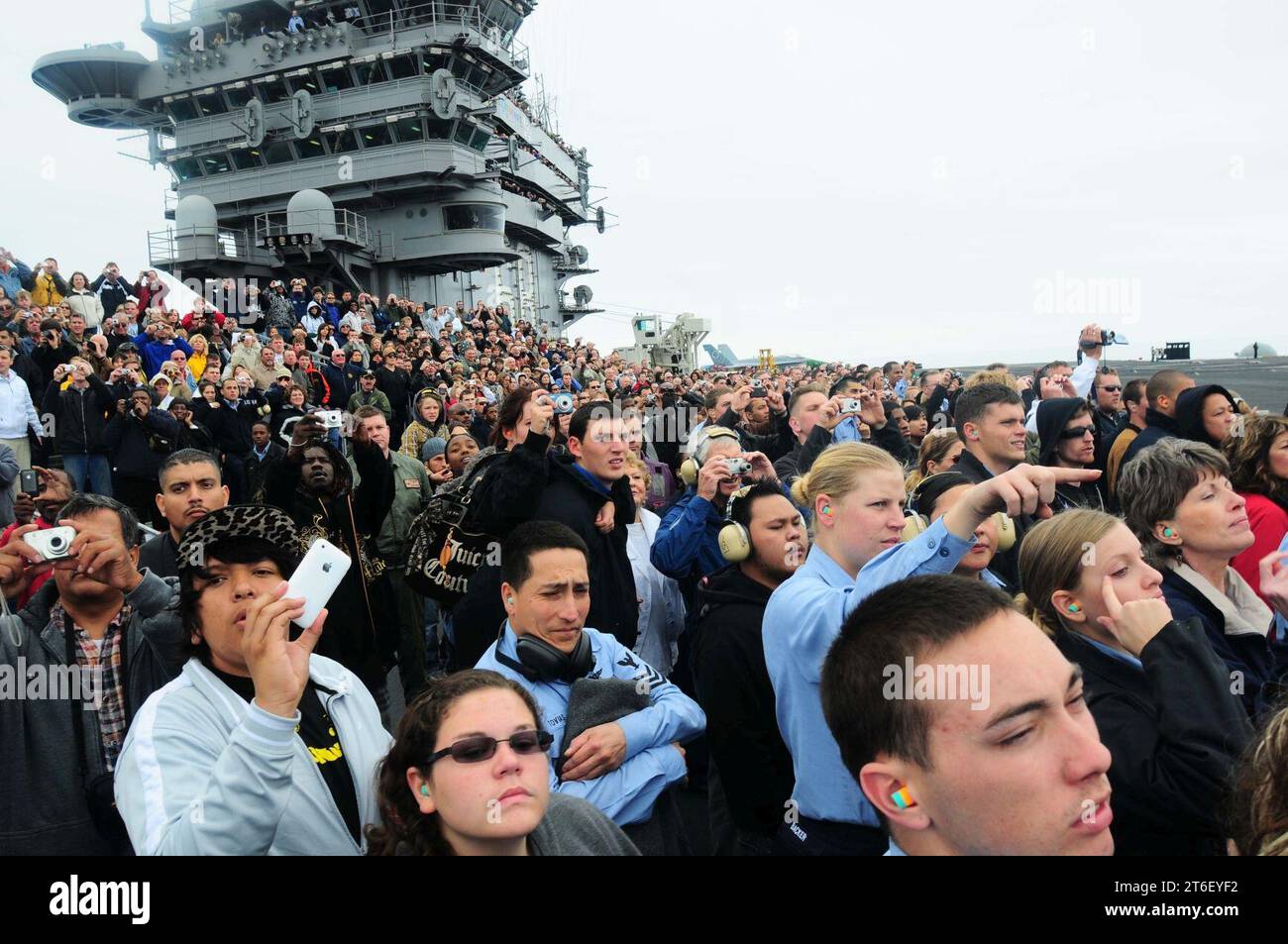 USS Nimitz Friends and Family Day Cruise 090321 Stock Photo - Alamy