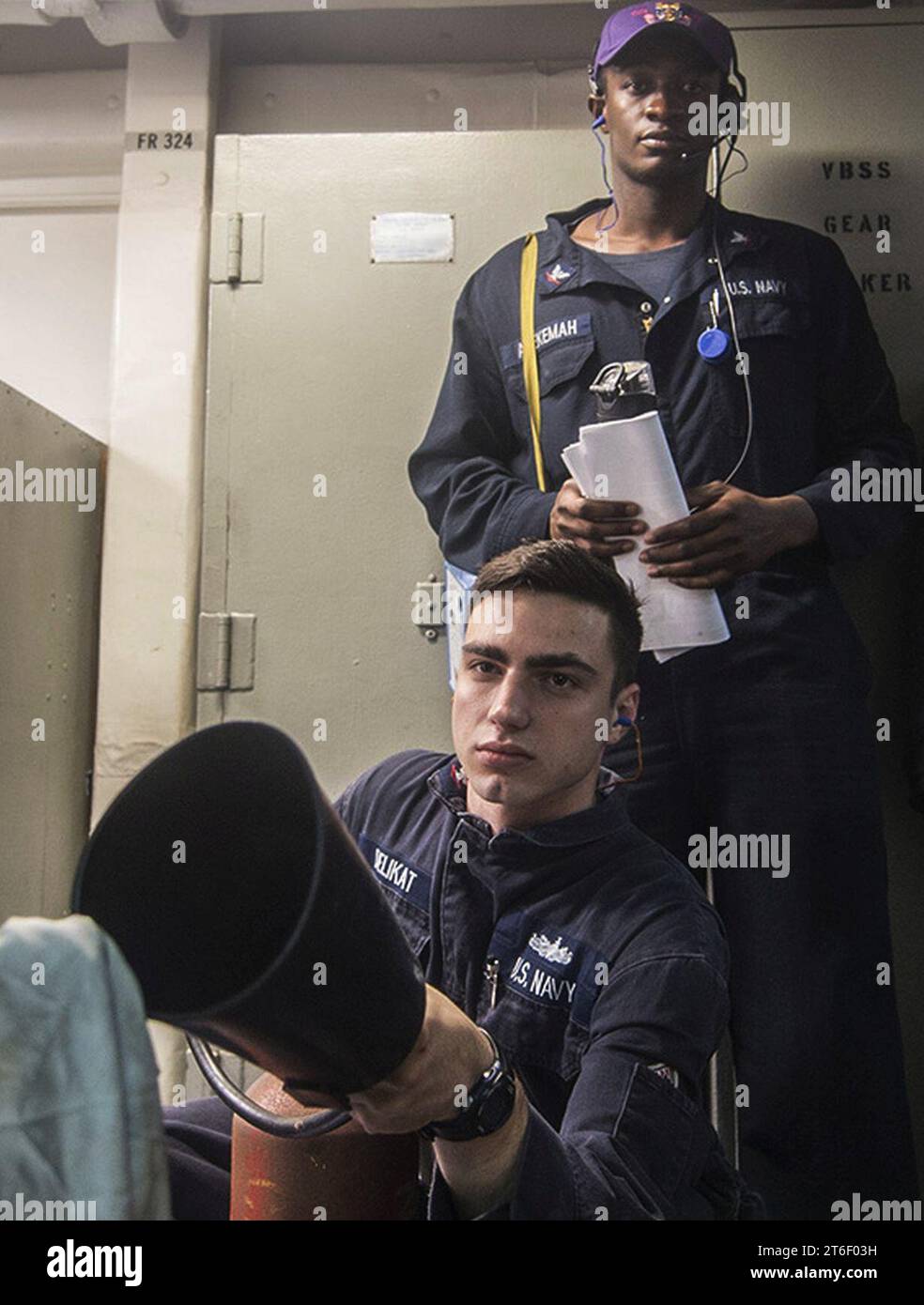 USS Normandy (CG 60) 150512 Stock Photo - Alamy