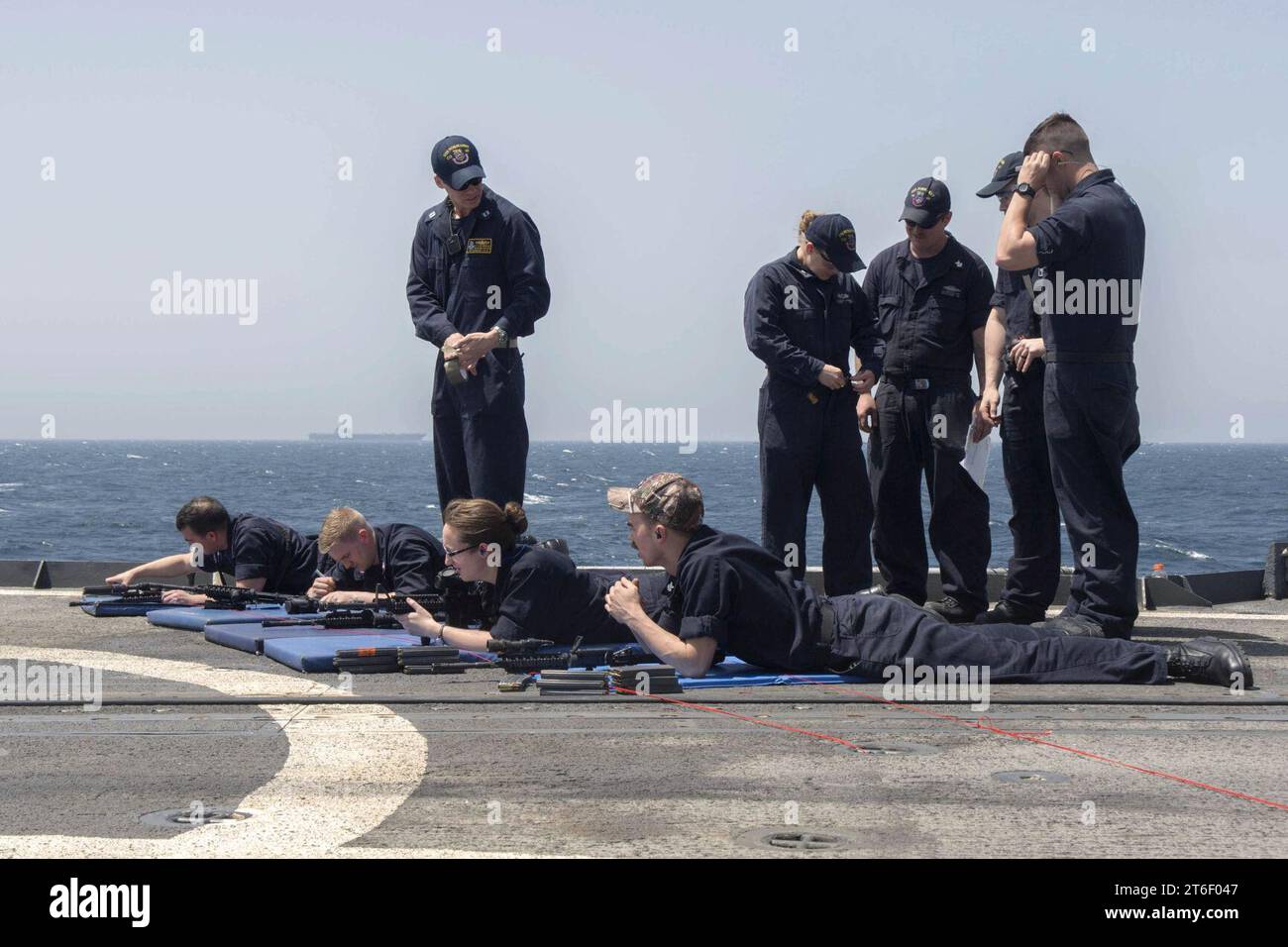 USS Normandy (CG 60) 150426 Stock Photo - Alamy