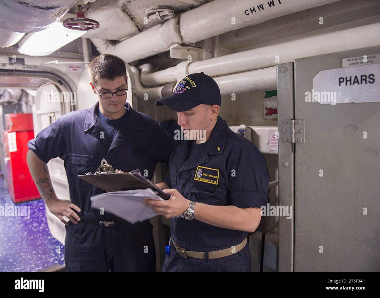 USS Normandy (CG 60) 150427 Stock Photo - Alamy