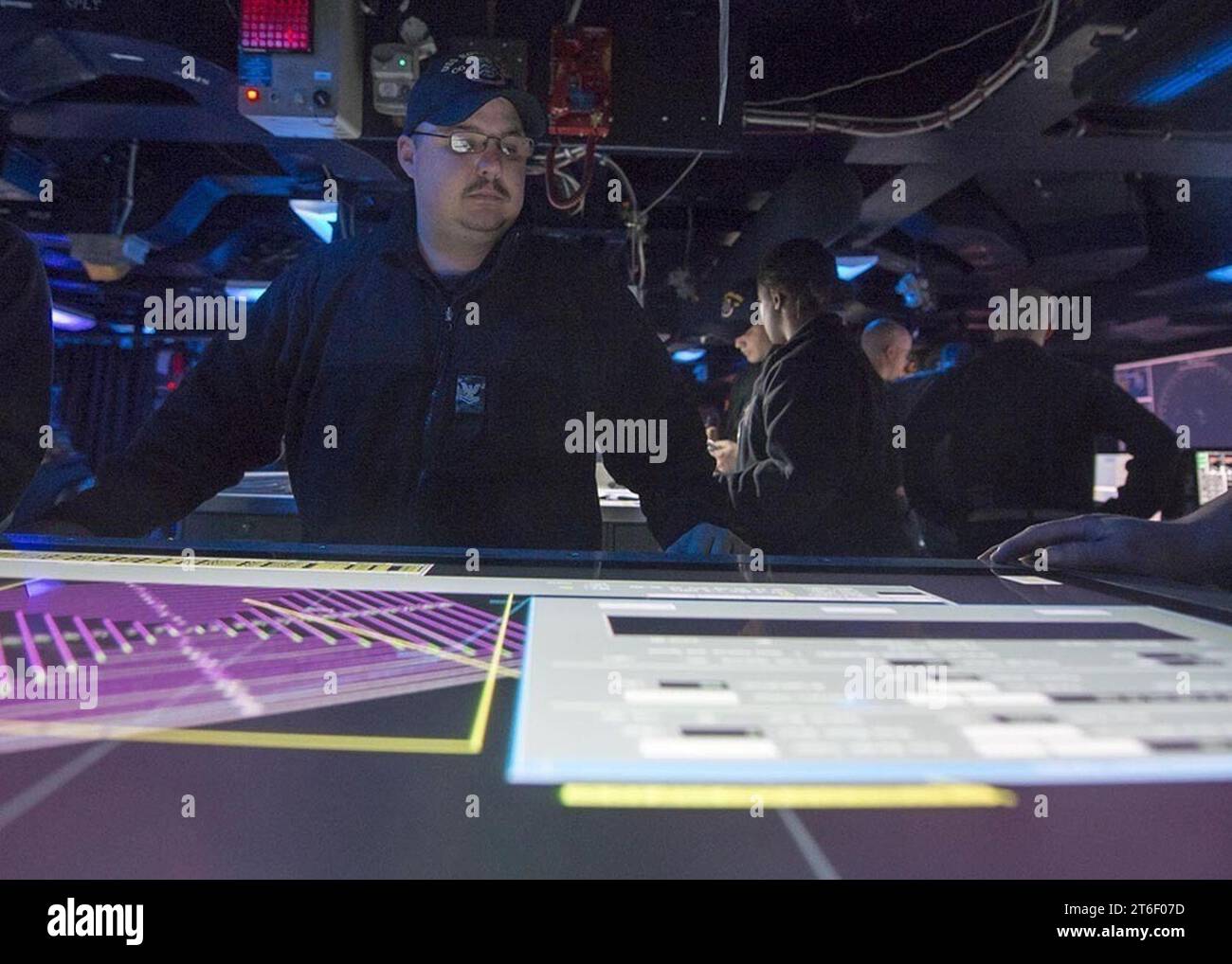 USS Normandy (CG 60) deployment 150310 Stock Photo - Alamy