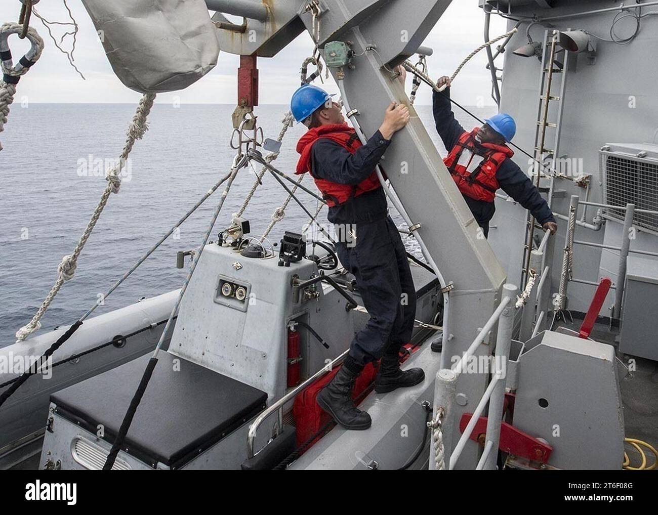 USS Normandy (CG 60) deployment 150310 Stock Photo - Alamy