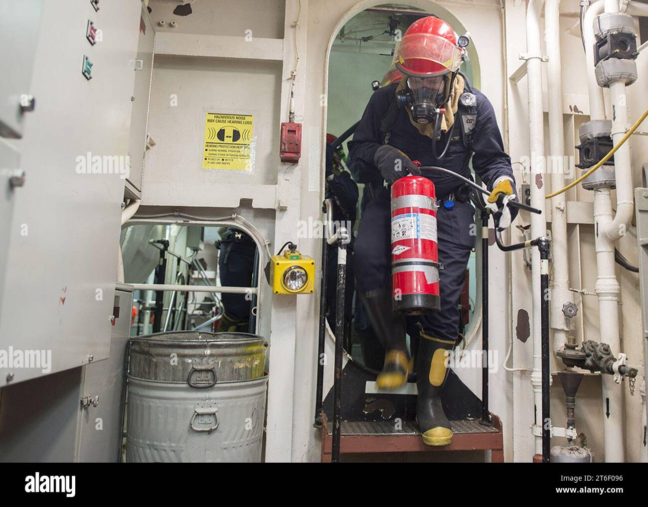 USS Normandy (CG 60) 150531 Stock Photo - Alamy