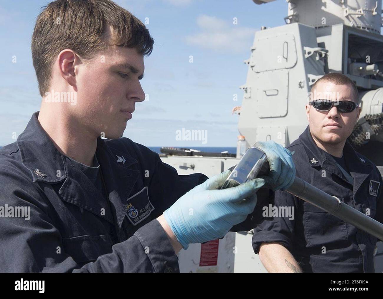 USS Normandy (CG 60) deployment 150318 Stock Photo - Alamy