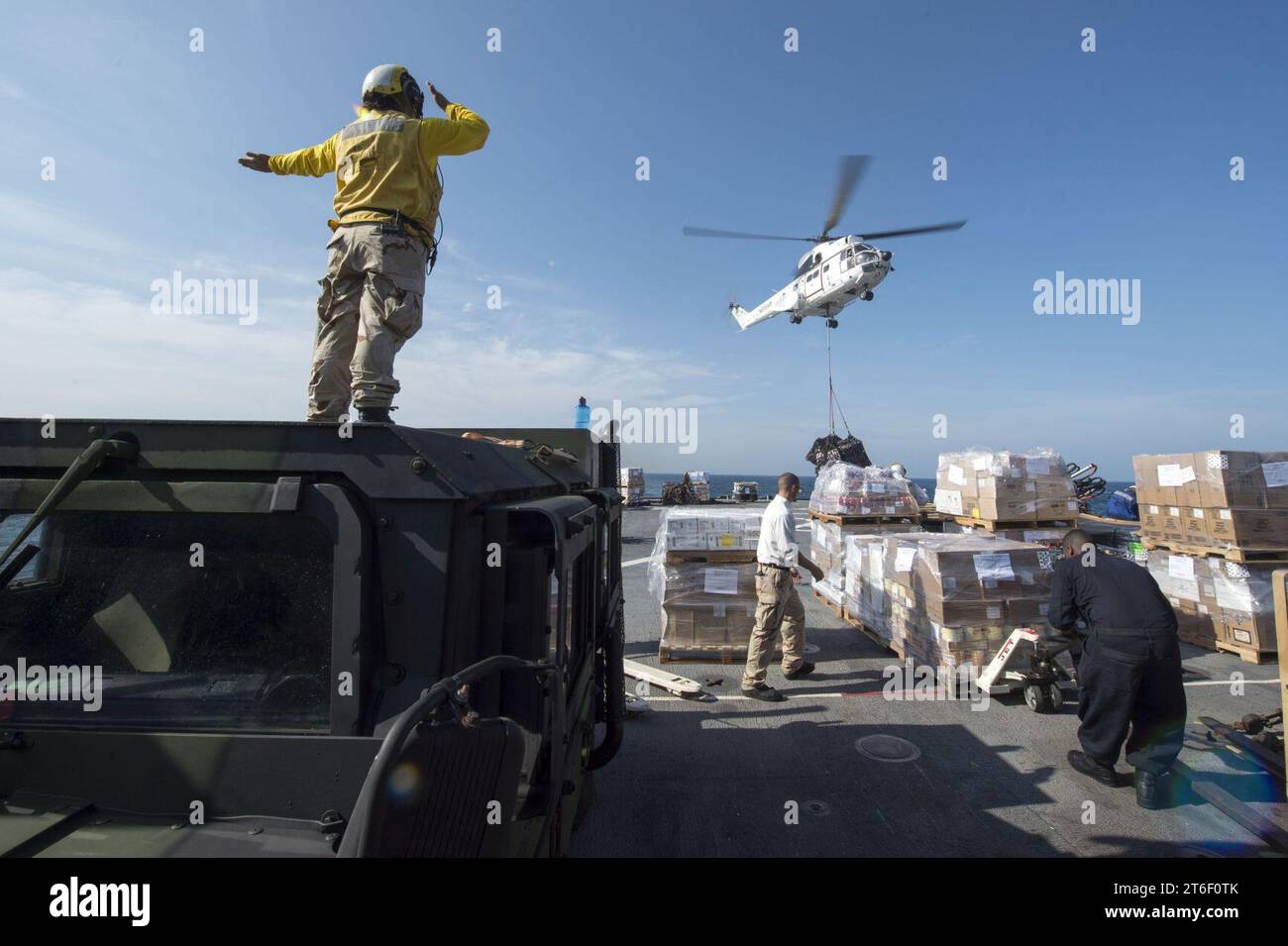 USS Oak Hill (LSD 51) 151111 Stock Photo - Alamy