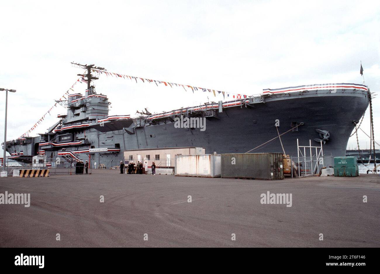 USS Okinawa (LPH-3 Stock Photo - Alamy