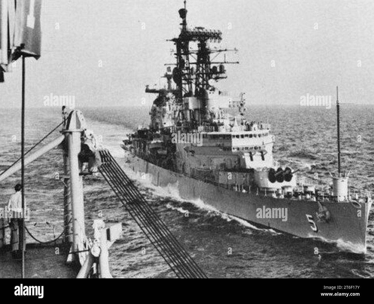 USS Oklahoma City (CLG-5) approaches USS Camden (AOE-2) in 1970 Stock ...