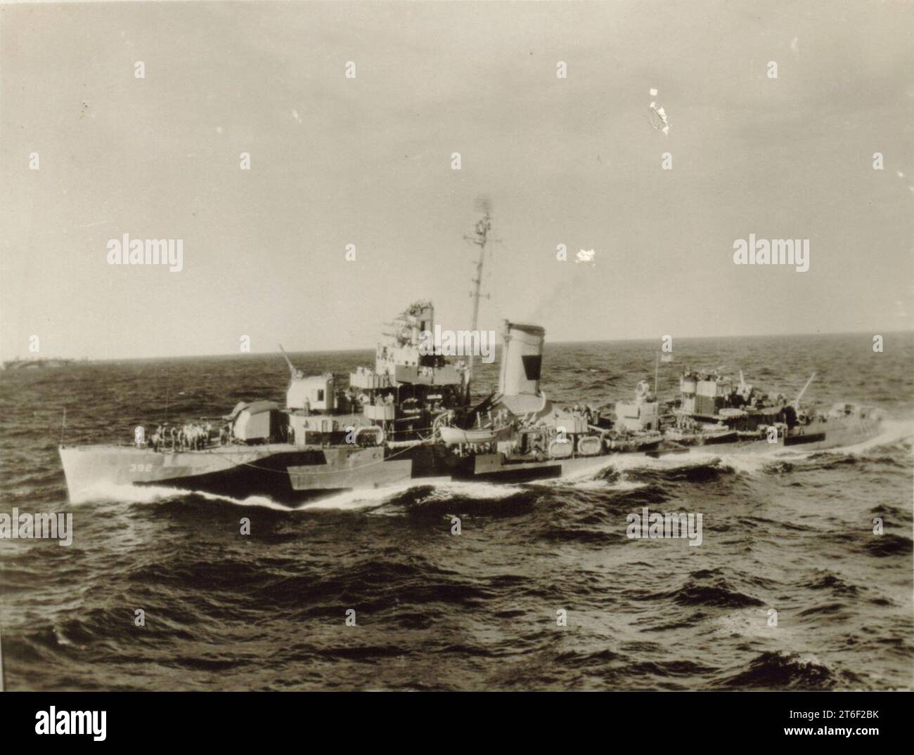 USS Patterson (DD-392) underway at sea, circa in 1944 Stock Photo - Alamy