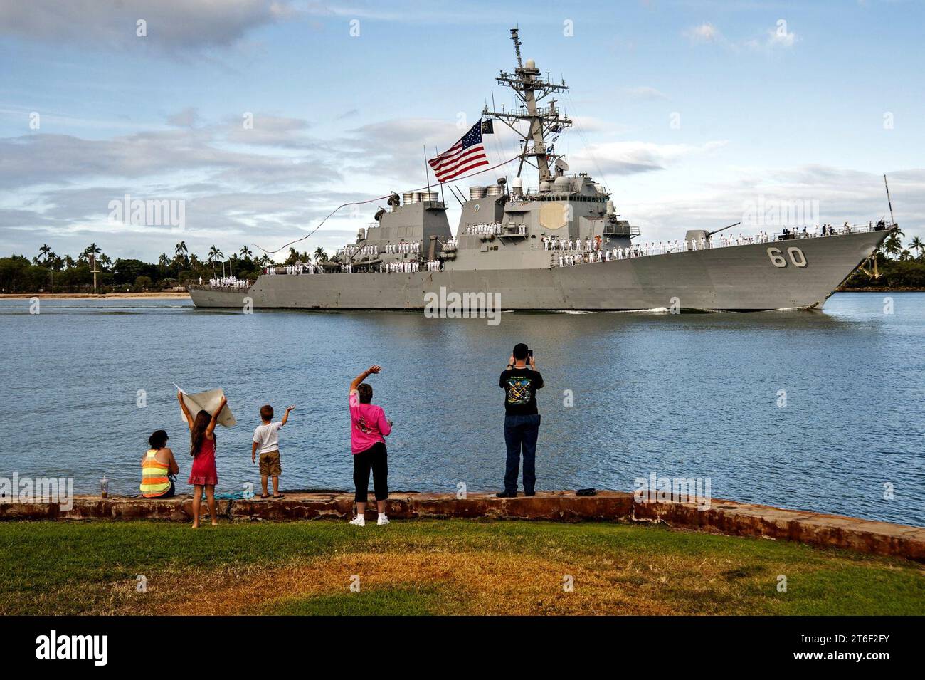 USS Paul Hamilton returns to homeport 130624 Stock Photo - Alamy