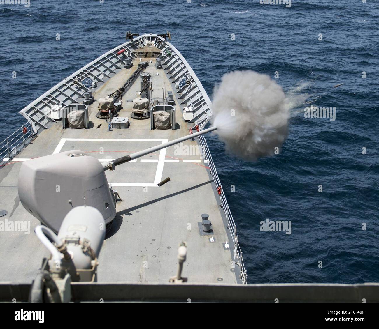USS Philippine Sea (CG 58) 140601 Stock Photo - Alamy