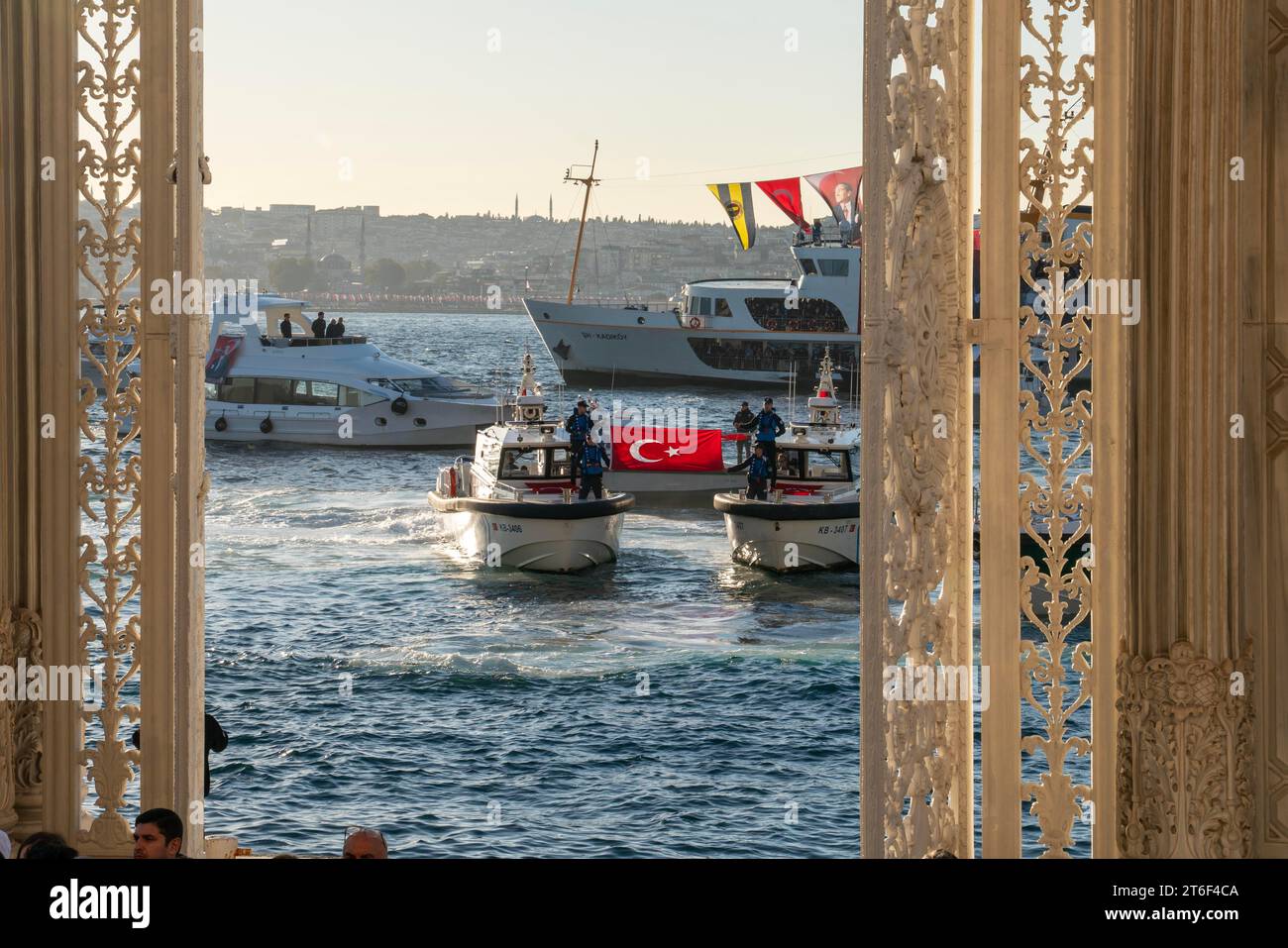 Besiktas, Istanbul, Turkey. 10th Nov, 2023. People observe a minute of ...
