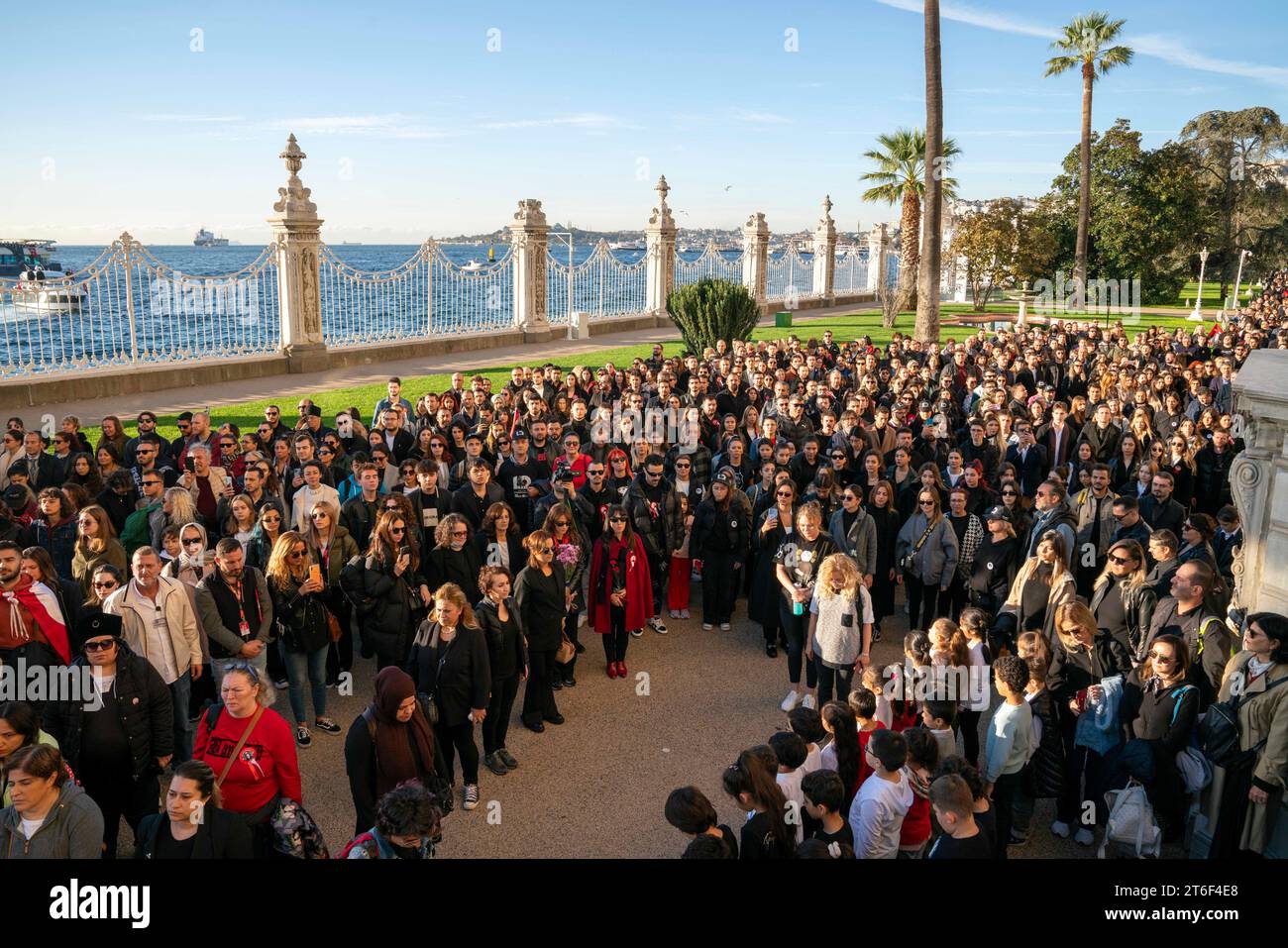 Besiktas, Istanbul, Turkey. 10th Nov, 2023. People observe a minute of ...