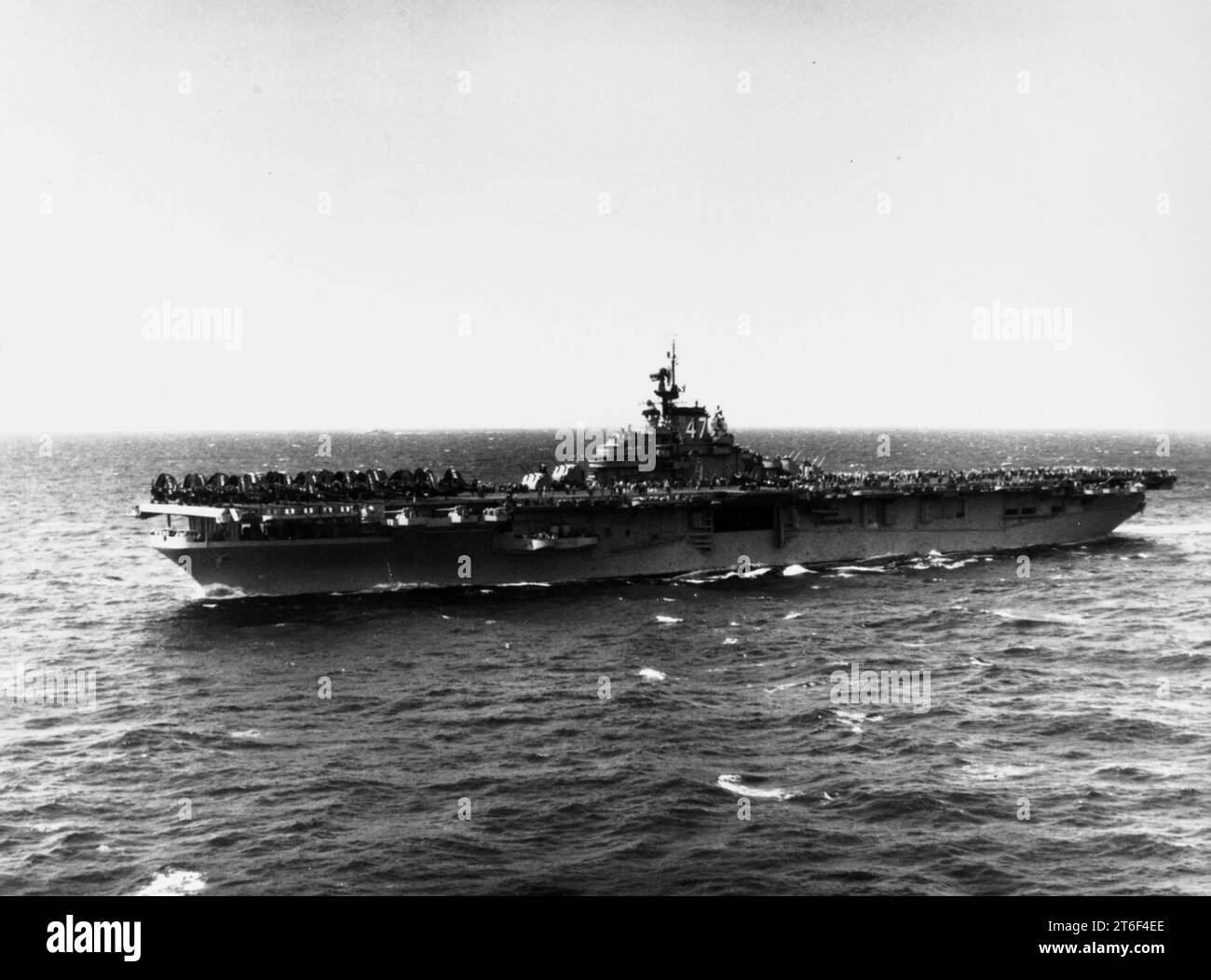 USS Philippine Sea (CV-47) en route to Formosa in June 1951 Stock Photo ...