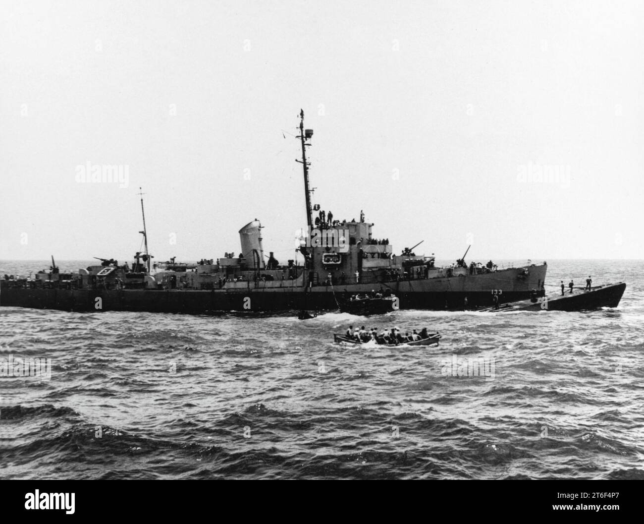 USS Pillsbury (DE-133) alongside the captured German submarine U-505 on ...