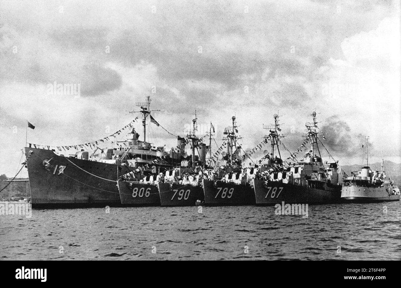 USS Piedmont (AD-17) with Gearing-class destroyers in 1957 Stock Photo ...