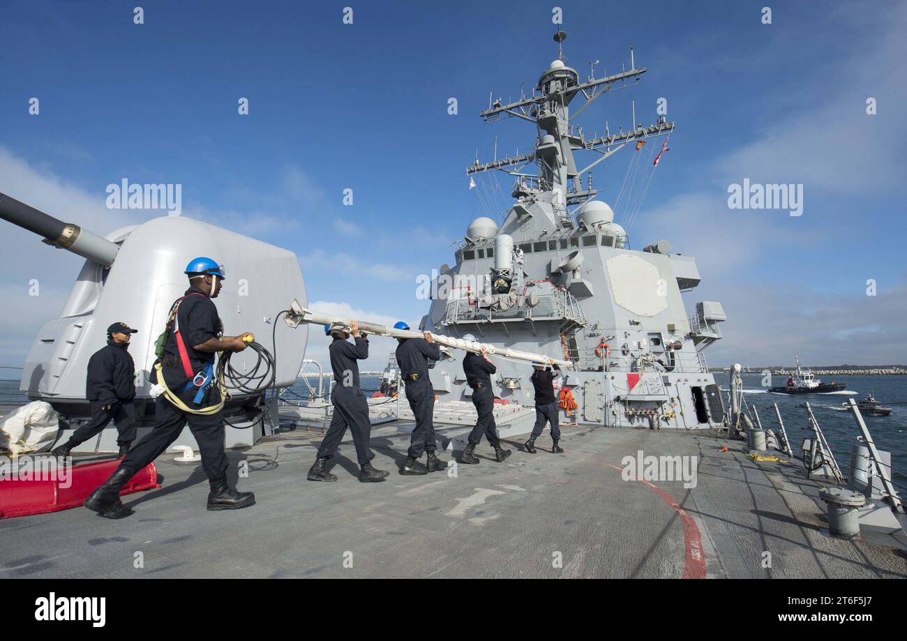 USS Porter transport the forward union jack mast as the ship gets ...