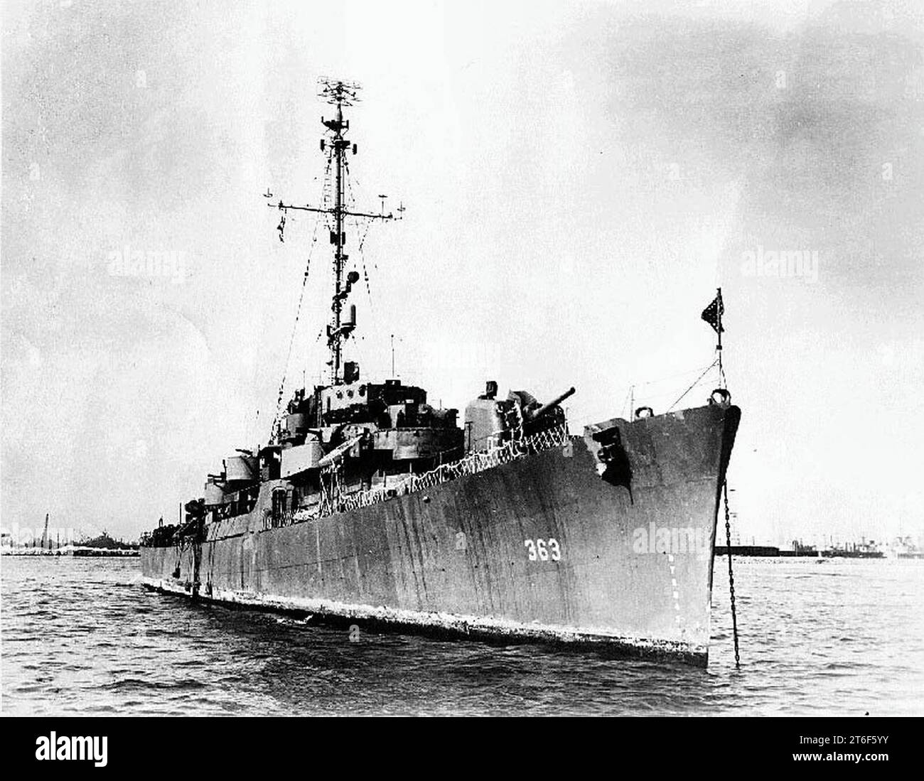 USS Pratt (DE-363) at anchor, circa in 1945 Stock Photo - Alamy