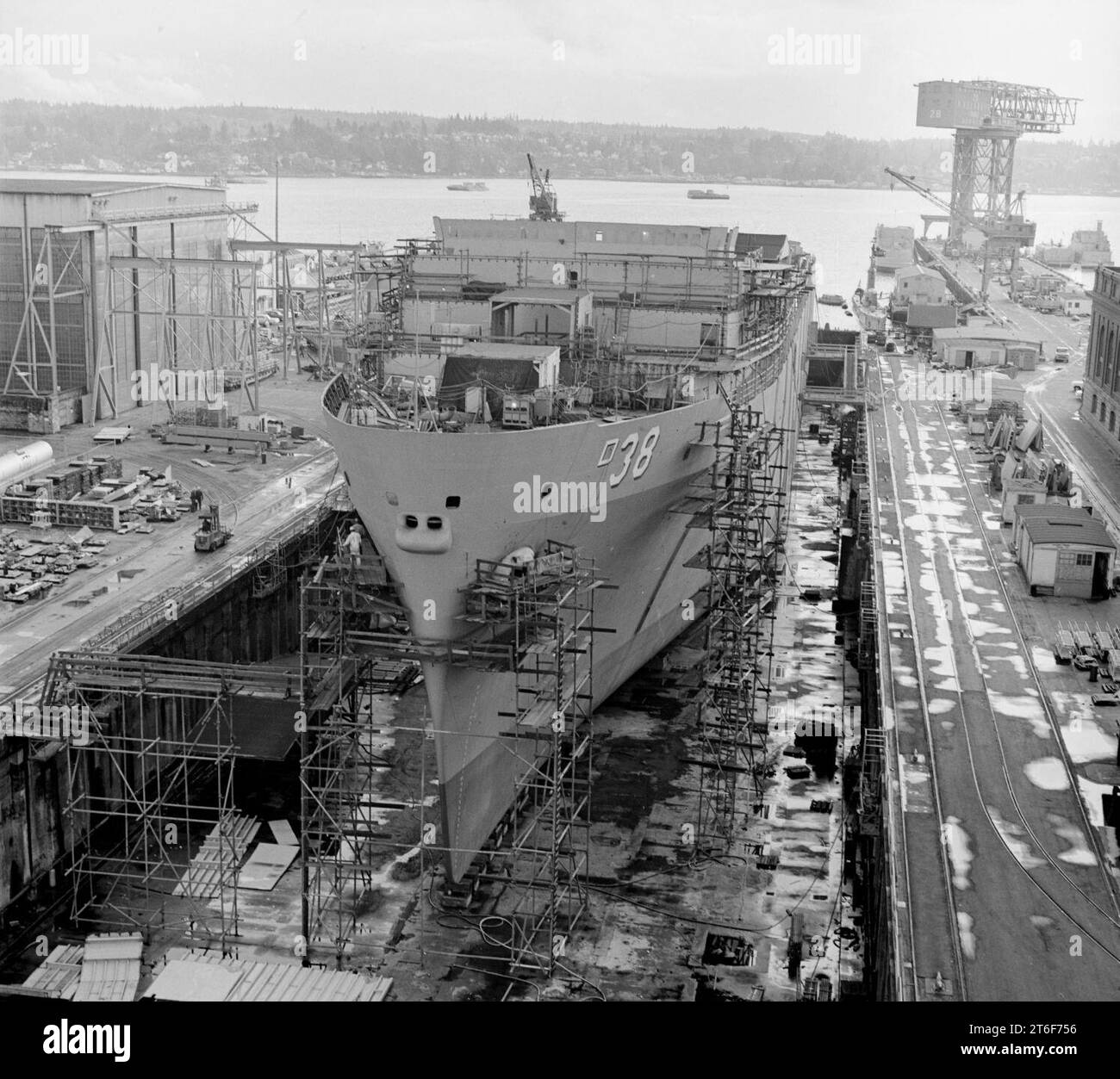 USS Puget Sound (AD-38) under construction at the Puget Sound Naval ...