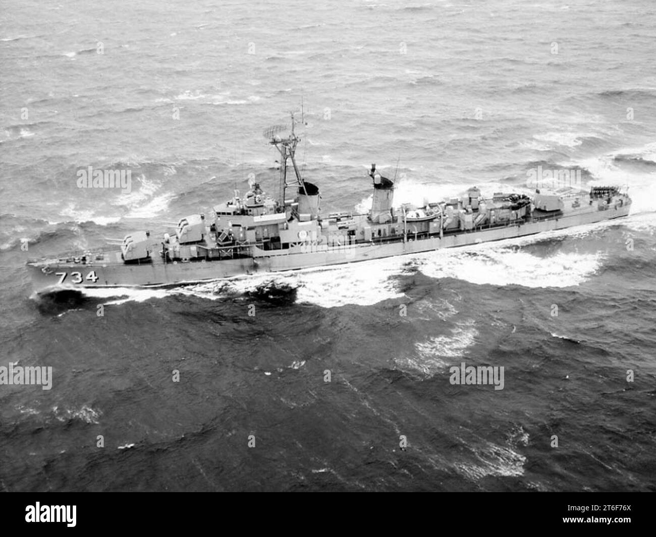USS Purdy (DD-734) underway in Narragansett Bay in 1971 Stock Photo - Alamy