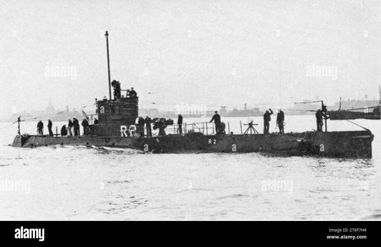 USS R-2 (SS-79 Stock Photo - Alamy