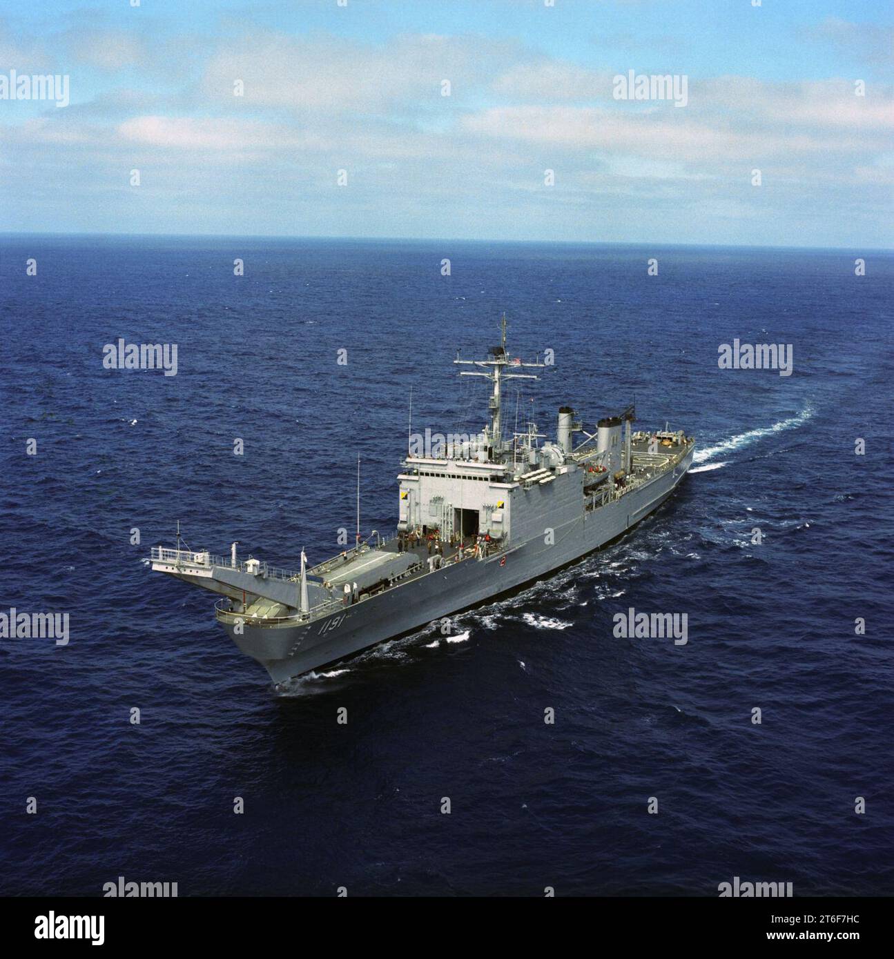 Uss racine hi-res stock photography and images - Alamy