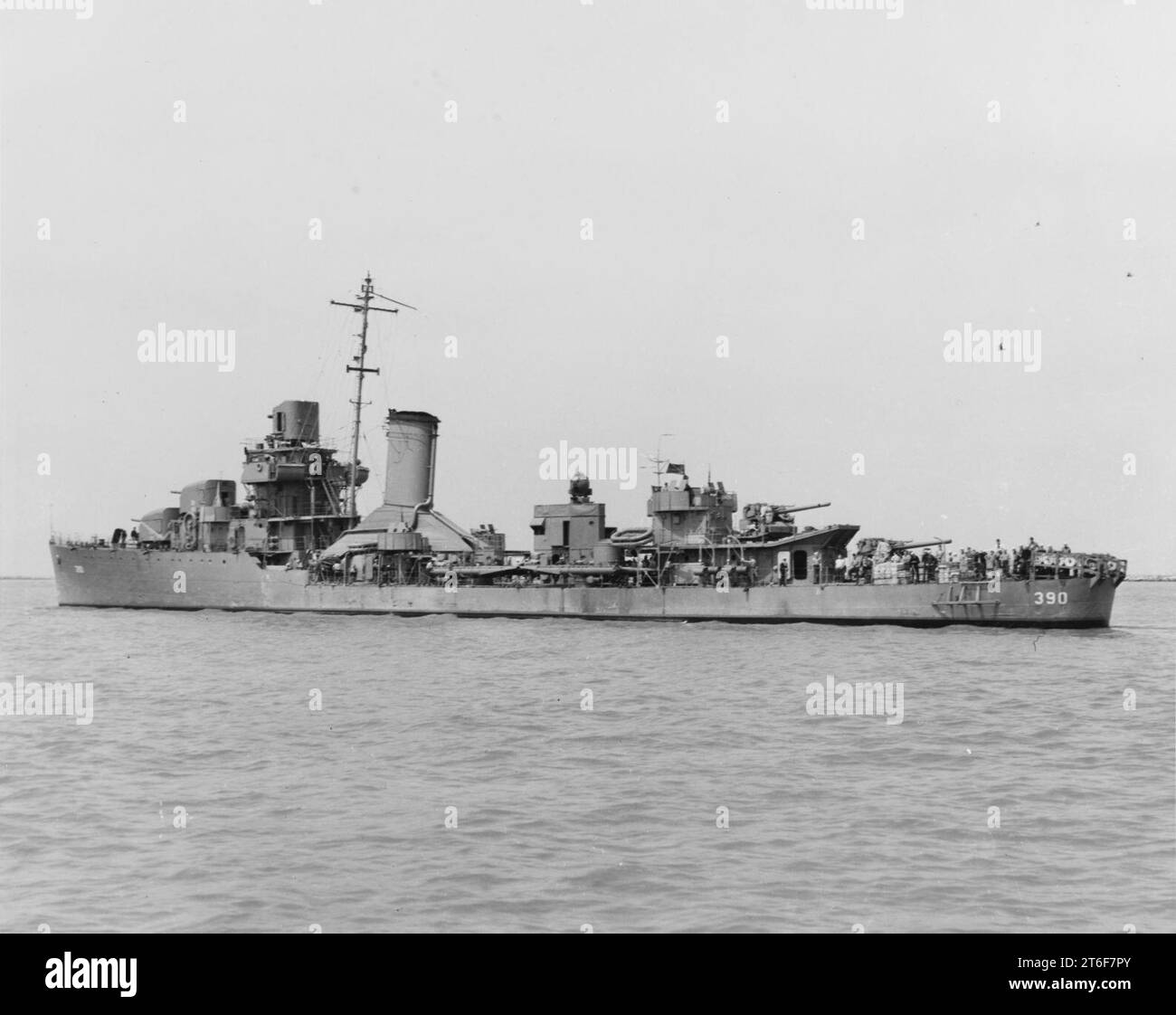 Uss ralph talbot dd 390 hi-res stock photography and images - Alamy