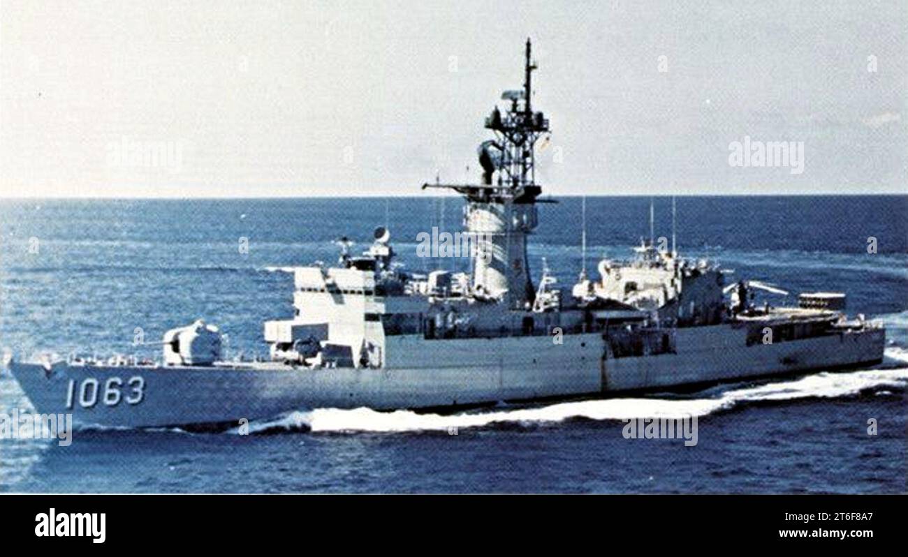 USS Reasoner (FF-1063) underway at sea, circa in 1978 Stock Photo - Alamy
