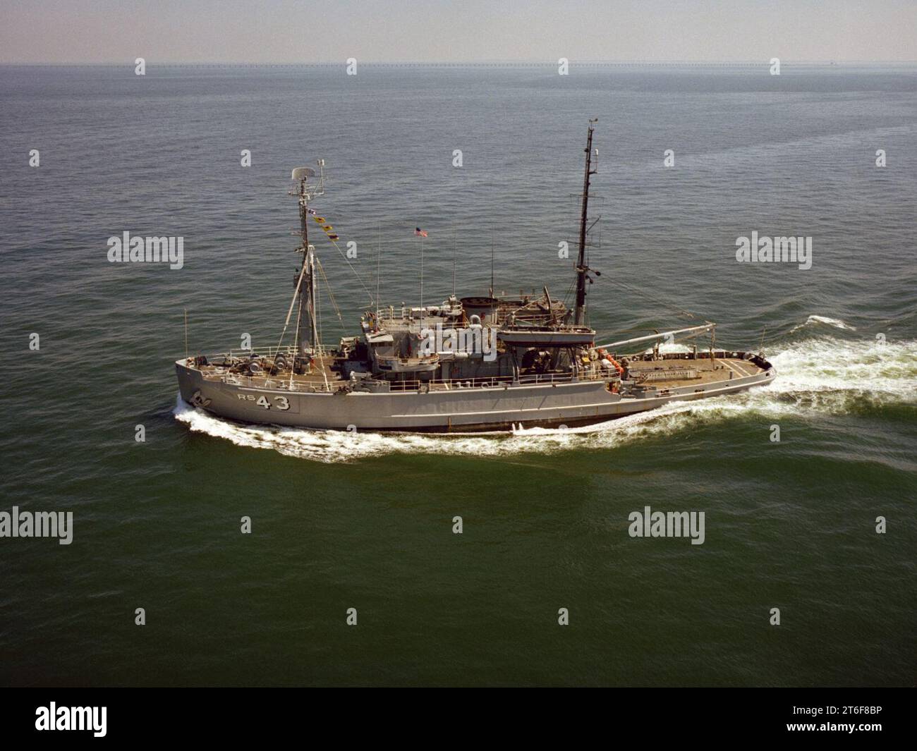 Uss recovery hi-res stock photography and images - Alamy