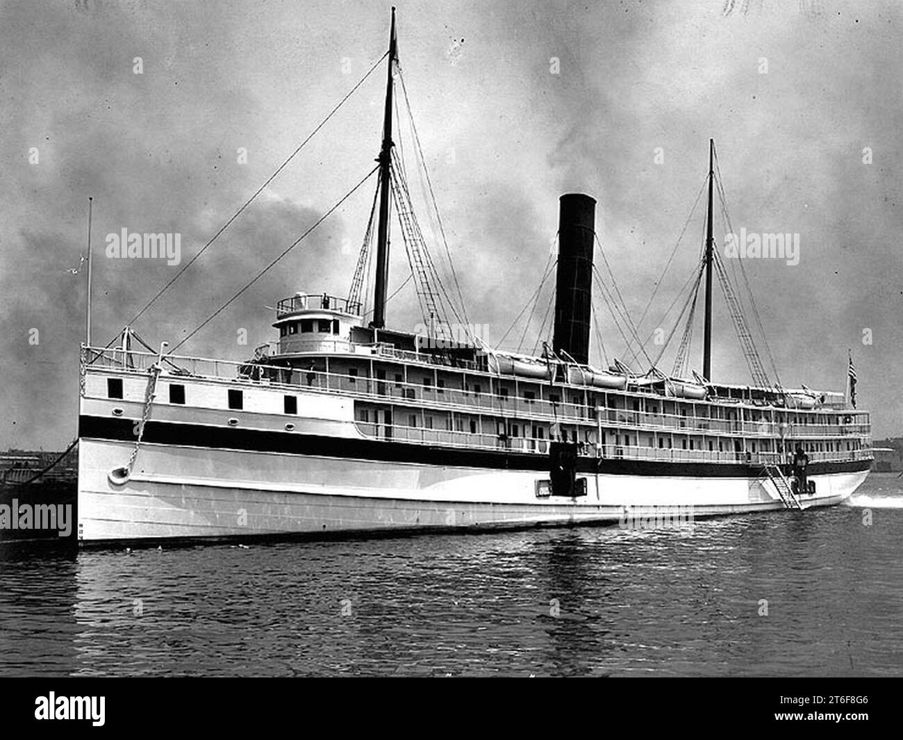 Uss relief hi-res stock photography and images - Alamy