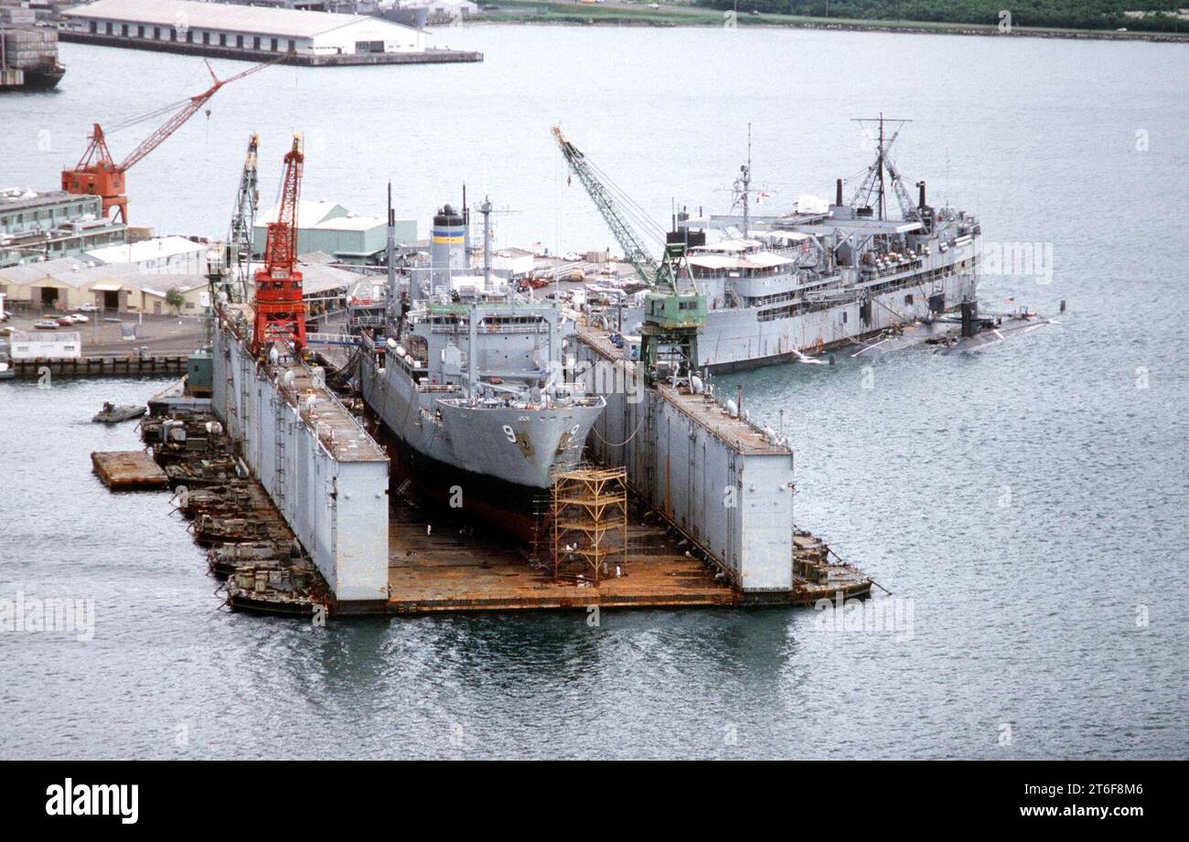 USS Resourceful (AFDM-5) and USNS Spica (T-AFS-9) at Subic Bay Stock ...