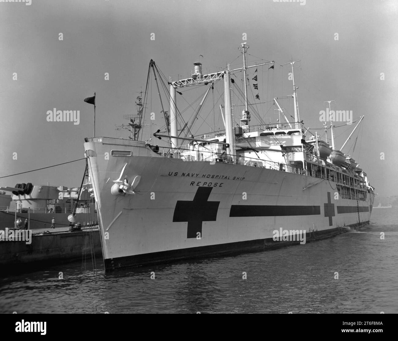 USS Repose AH-16 Yokosuka 1952 Stock Photo - Alamy