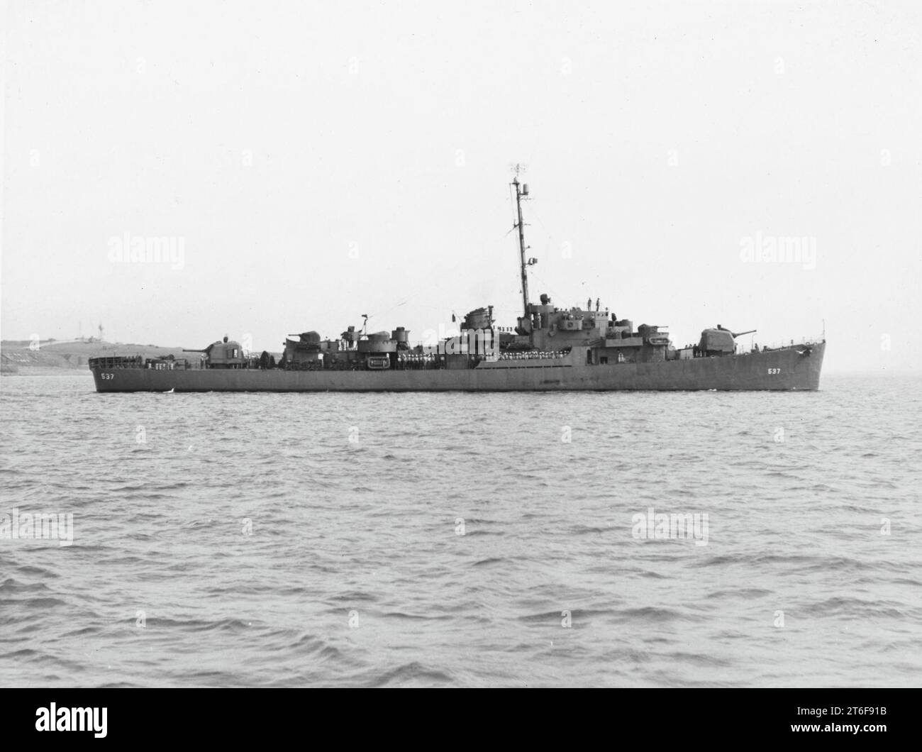 Uss rizzi hi-res stock photography and images - Alamy