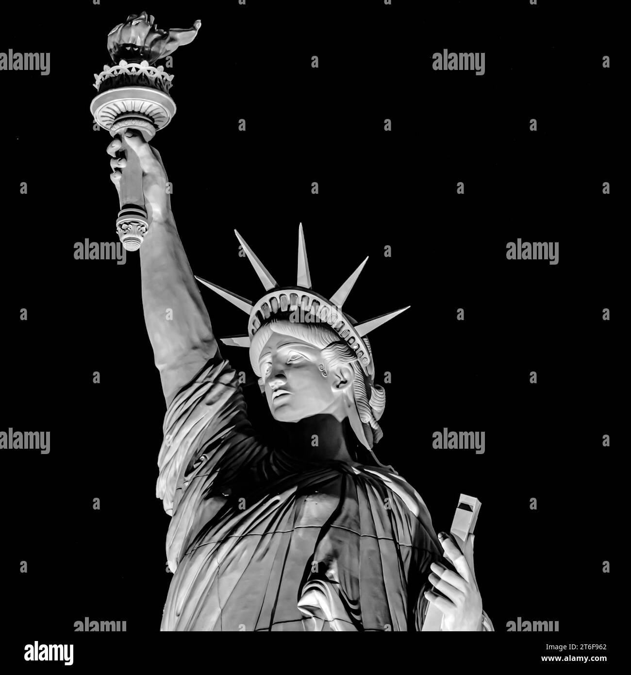Nyc usa statue of liberty Black and White Stock Photos & Images - Alamy