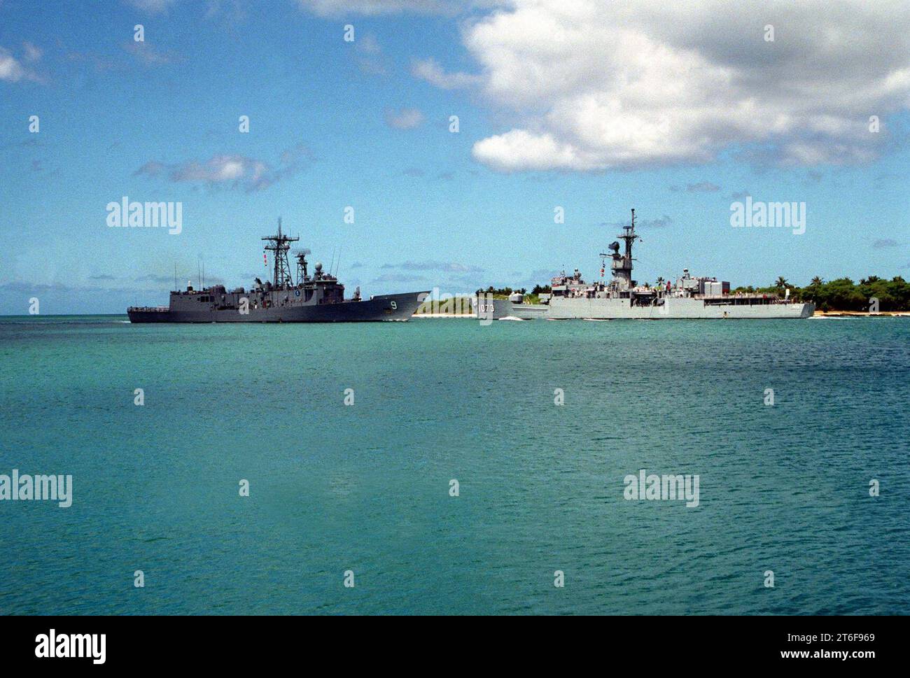 USS Robert E. Peary (FF-1073) and USS Wadsworth (FFG-9) at Pearl Harbor ...